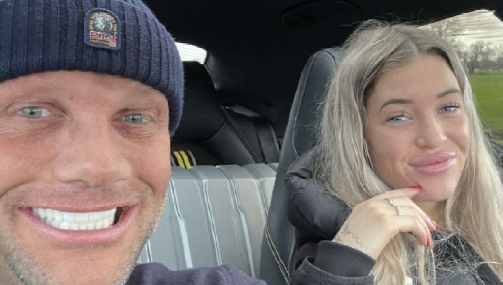 Oeps: Foto van 19-jarige vriendin Alex Soze gelekt: 'Dit gaat Alex niet ...