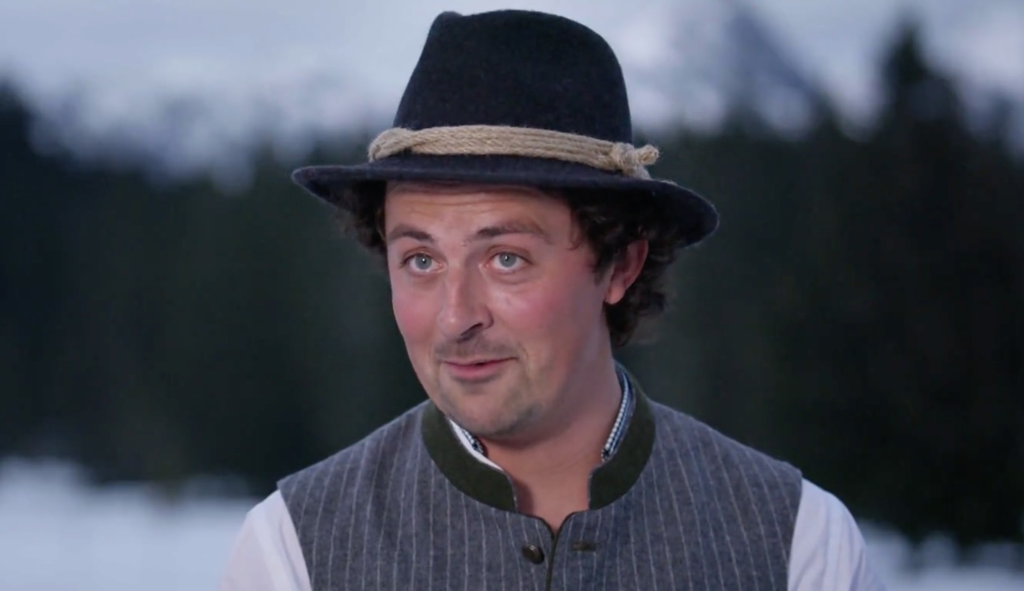 Mike uit Winter Vol Liefde heeft nu eindelijk zijn moeder gedumpt ...